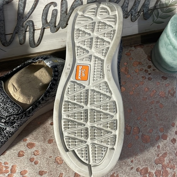 soft science | Shoes | Nwot Soft Science Sneakers | Poshmark